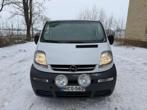White Opel Vivaro 2006 in Kelme, with an engine capacity of 1.60 L and mileage of 379 thousand km for 3200 €, photo 5 on AUTOMOTO.COM.LV