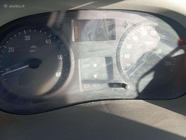 Balts Opel Vivaro 2006 Panevēža, ar dzinēja tilpumu 1.90 L un nobraukumu 0 tūkst. km par 2000 €, foto 8 vietnē AUTOMOTO.COM.LV