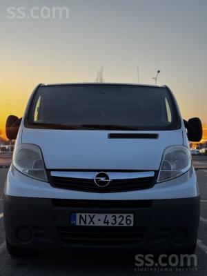Balts Opel Vivaro 2007 Rīga, ar dzinēja tilpumu 2.00 L un nobraukumu 297 tūkst. km par 4200 €, foto 2 vietnē AUTOMOTO.COM.LV