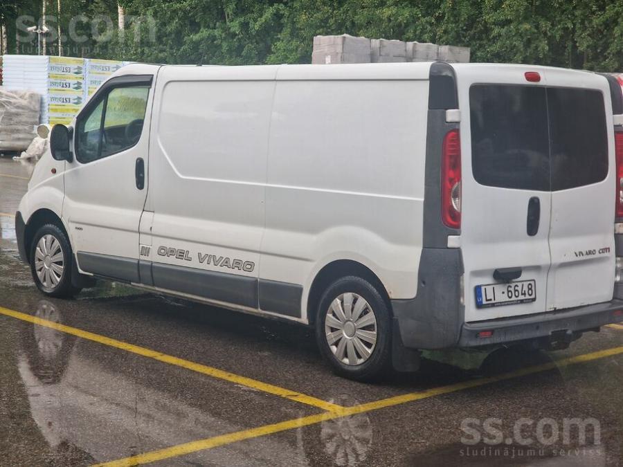 Balts Opel Vivaro 2007 Rīga, ar dzinēja tilpumu 2.00 L un nobraukumu 280 tūkst. km par 4100 €, foto 1 vietnē AUTOMOTO.COM.LV