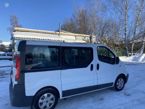 White Opel Vivaro 2008 in Utena, with an engine capacity of 2.00 L and mileage of 237 thousand km for 6850 €, photo 3 on AUTOMOTO.COM.LV