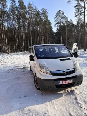 Balts Opel Vivaro 2009 Jurbarkas, ar dzinēja tilpumu 2.00 L un nobraukumu 250 tūkst. km par 6300 €, foto 4 vietnē AUTOMOTO.COM.LV