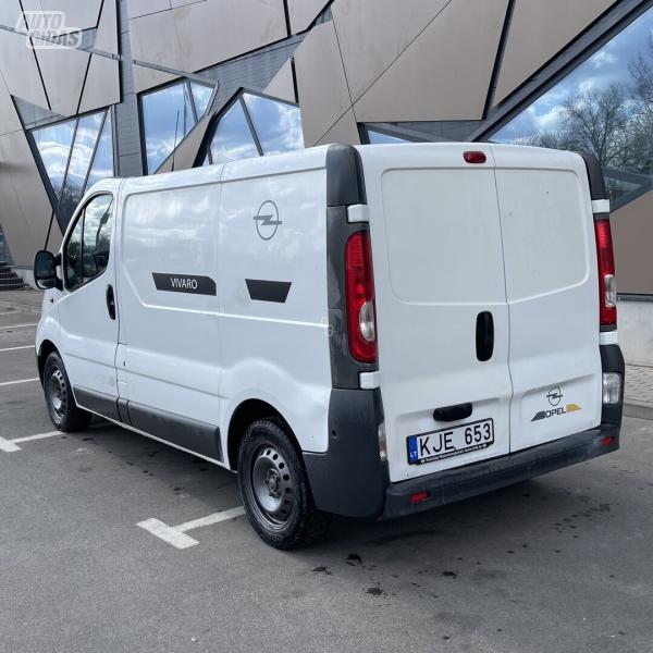 Balts Opel Vivaro 2009 Šauļi, ar dzinēja tilpumu 2.00 L un nobraukumu 400 tūkst. km par 2999 €, foto 3 vietnē AUTOMOTO.COM.LV