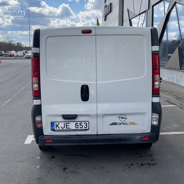 Balts Opel Vivaro 2009 Šauļi, ar dzinēja tilpumu 2.00 L un nobraukumu 400 tūkst. km par 2999 €, foto 4 vietnē AUTOMOTO.COM.LV