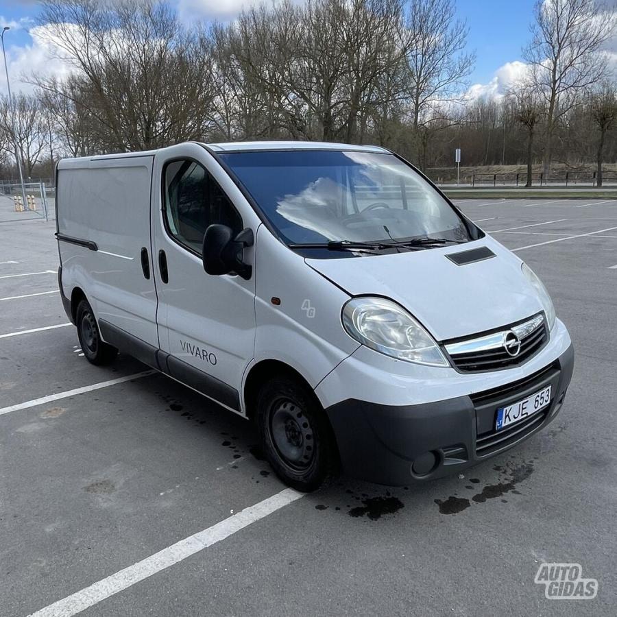 White Opel Vivaro 2009 in Siauliai, with an engine capacity of 2.00 L and mileage of 400 thousand km for 2999 €, photo 8 on AUTOMOTO.COM.LV