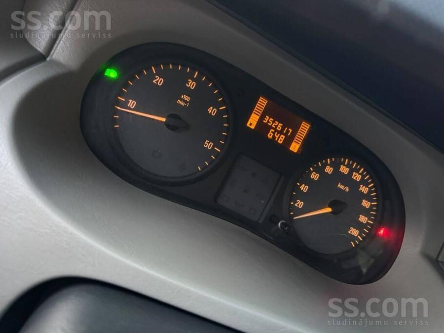 White Opel Vivaro 2009 in Limbazi, with an engine capacity of 2.00 L and mileage of 353 thousand km for 4000 €, photo 9 on AUTOMOTO.COM.LV