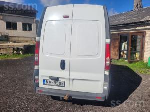 White Opel Vivaro 2011 in Riga, with an engine capacity of 2.50 L and mileage of 396 thousand km for 4500 €, photo 3 on AUTOMOTO.COM.LV