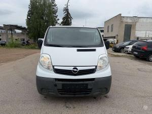 White Opel Vivaro 2011 in Panevezys, with an engine capacity of 2.00 L and mileage of 158 thousand km for 3450 €, photo 4 on AUTOMOTO.COM.LV