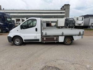 White Opel Vivaro 2011 in Panevezys, with an engine capacity of 2.00 L and mileage of 158 thousand km for 3450 €, photo 9 on AUTOMOTO.COM.LV