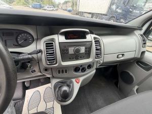 White Opel Vivaro 2011 in Panevezys, with an engine capacity of 2.00 L and mileage of 158 thousand km for 3450 €, photo 13 on AUTOMOTO.COM.LV