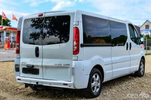 White Opel Vivaro 2012 in Kretinga, with an engine capacity of 2.00 L and mileage of 365 thousand km for 7250 €, photo 5 on AUTOMOTO.COM.LV