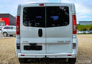 White Opel Vivaro 2012 in Kretinga, with an engine capacity of 2.00 L and mileage of 365 thousand km for 7250 €, photo 6 on AUTOMOTO.COM.LV