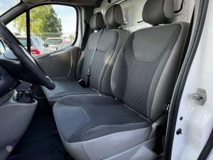Balts Opel Vivaro 2012 Raseiniai, ar dzinēja tilpumu 2.00 L un nobraukumu 245 tūkst. km par 3950 €, foto 11 vietnē AUTOMOTO.COM.LV