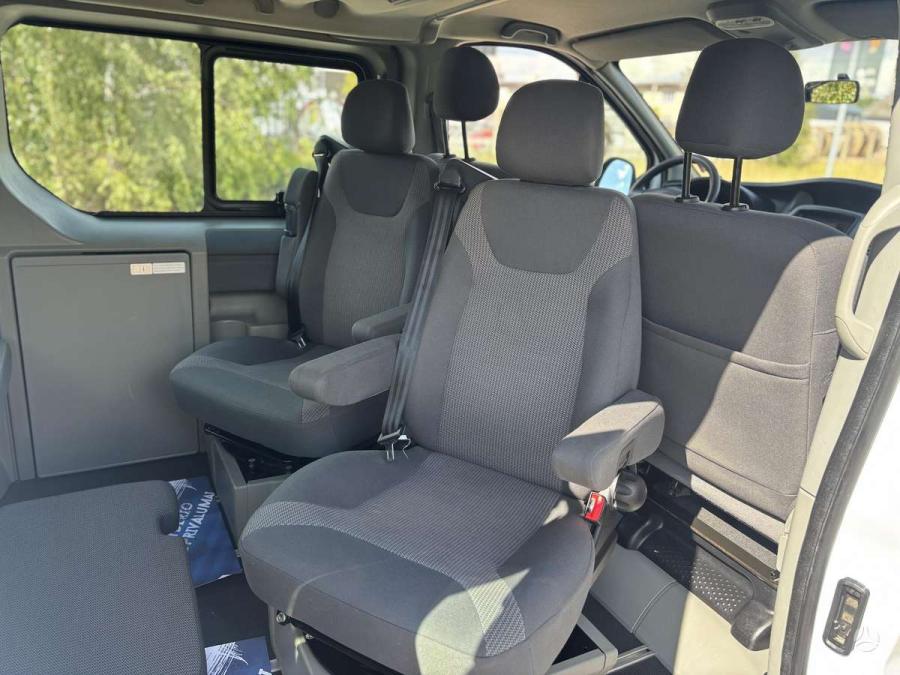 Balts Opel Vivaro 2012 Utena, ar dzinēja tilpumu 2.00 L un nobraukumu 208 tūkst. km par 9650 €, foto 11 vietnē AUTOMOTO.COM.LV