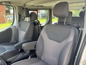 Balts Opel Vivaro 2012 Utena, ar dzinēja tilpumu 2.00 L un nobraukumu 208 tūkst. km par 9650 €, foto 15 vietnē AUTOMOTO.COM.LV
