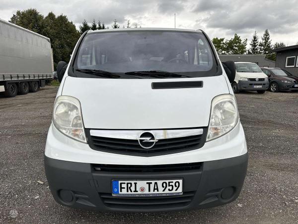 Balts Opel Vivaro 2013 Kelmė, ar dzinēja tilpumu 2.00 L un nobraukumu 296 tūkst. km par 7700 €, foto 3 vietnē AUTOMOTO.COM.LV