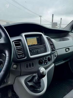 Balts Opel Vivaro 2014 Kauņa, ar dzinēja tilpumu 2.00 L un nobraukumu 222 tūkst. km par 5700 €, foto 12 vietnē AUTOMOTO.COM.LV