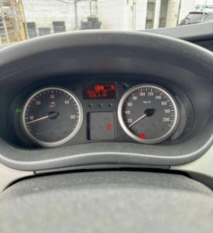 Balts Opel Vivaro 2014 Kauņa, ar dzinēja tilpumu 2.00 L un nobraukumu 222 tūkst. km par 5700 €, foto 15 vietnē AUTOMOTO.COM.LV