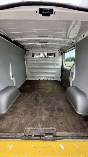 Balts Opel Vivaro 2014 Kauņa, ar dzinēja tilpumu 2.00 L un nobraukumu 222 tūkst. km par 5700 €, foto 19 vietnē AUTOMOTO.COM.LV