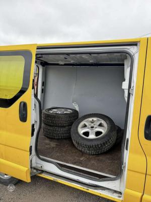 Balts Opel Vivaro 2014 Kauņa, ar dzinēja tilpumu 2.00 L un nobraukumu 222 tūkst. km par 5700 €, foto 21 vietnē AUTOMOTO.COM.LV