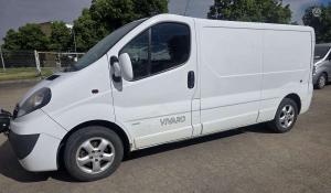 White Opel Vivaro 2014 in Marijampole, with an engine capacity of 2.00 L and mileage of 249 thousand km for 4700 €, photo 3 on AUTOMOTO.COM.LV