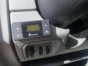 White Opel Vivaro 2014 in Marijampole, with an engine capacity of 2.00 L and mileage of 249 thousand km for 4700 €, photo 11 on AUTOMOTO.COM.LV