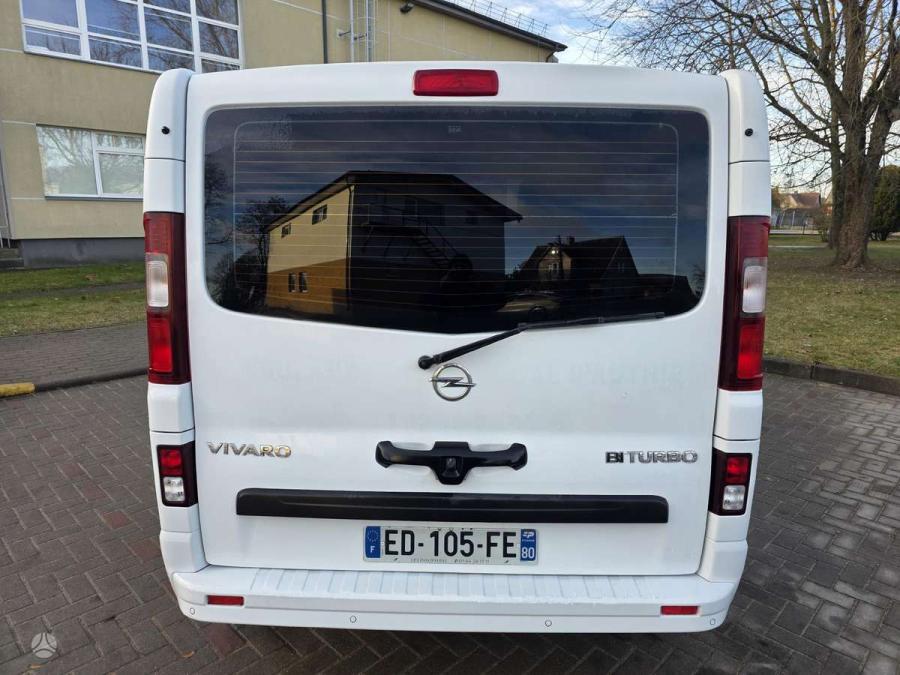 Balts Opel Vivaro 2016 Tauragė, ar dzinēja tilpumu 1.60 L un nobraukumu 215 tūkst. km par 6000 €, foto 5 vietnē AUTOMOTO.COM.LV