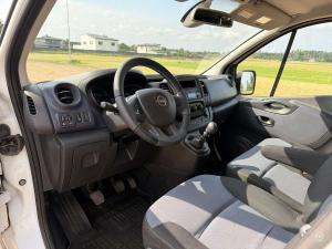 Balts Opel Vivaro 2016 Tartu, ar dzinēja tilpumu 1.60 L un nobraukumu 274 tūkst. km par 7700 €, foto 9 vietnē AUTOMOTO.COM.LV