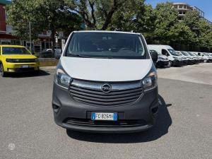 Balts Opel Vivaro 2016 Šauļi, ar dzinēja tilpumu 1.60 L un nobraukumu 300 tūkst. km par 8700 €, foto 3 vietnē AUTOMOTO.COM.LV