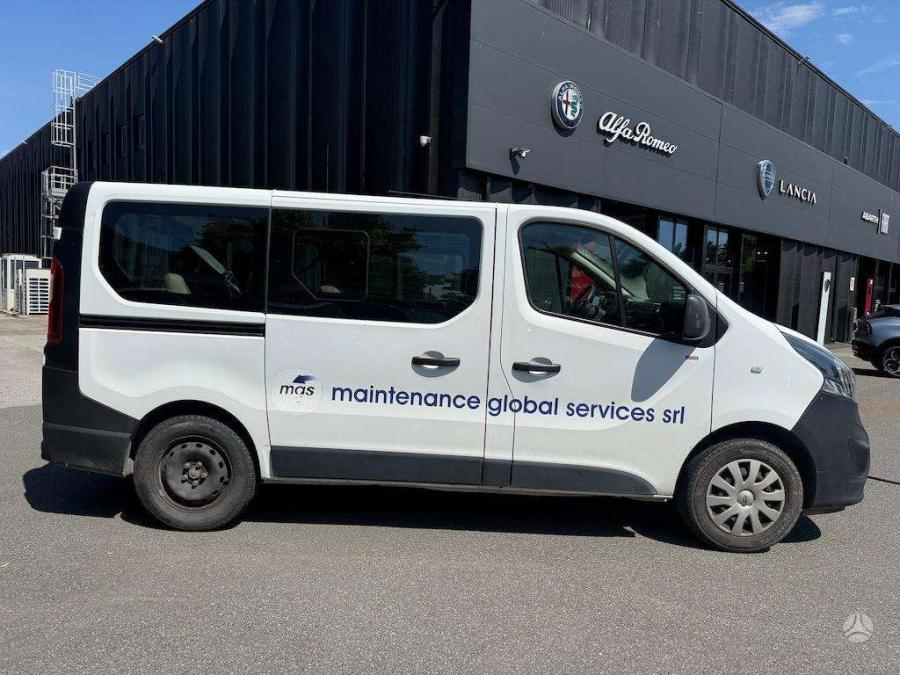 Balts Opel Vivaro 2016 Šauļi, ar dzinēja tilpumu 1.60 L un nobraukumu 300 tūkst. km par 8700 €, foto 5 vietnē AUTOMOTO.COM.LV