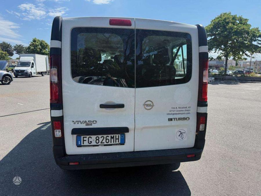 Balts Opel Vivaro 2016 Šauļi, ar dzinēja tilpumu 1.60 L un nobraukumu 300 tūkst. km par 8700 €, foto 6 vietnē AUTOMOTO.COM.LV