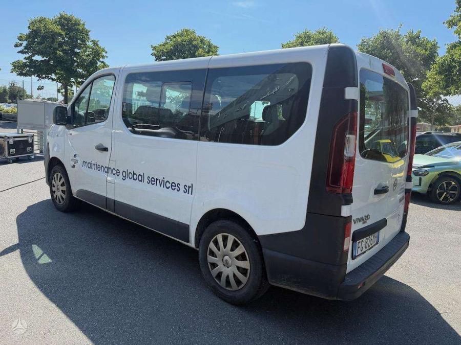 Balts Opel Vivaro 2016 Šauļi, ar dzinēja tilpumu 1.60 L un nobraukumu 300 tūkst. km par 8700 €, foto 7 vietnē AUTOMOTO.COM.LV