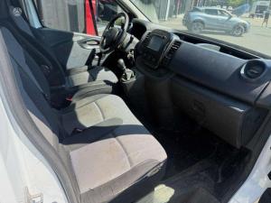 Balts Opel Vivaro 2016 Šauļi, ar dzinēja tilpumu 1.60 L un nobraukumu 300 tūkst. km par 8700 €, foto 9 vietnē AUTOMOTO.COM.LV