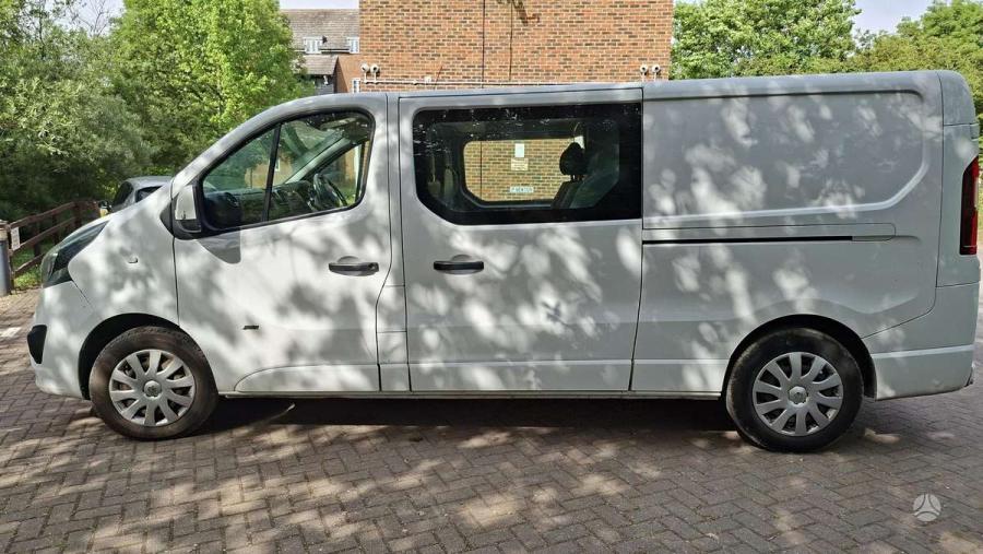 Balts Opel Vivaro 2016 Šauļi, ar dzinēja tilpumu 1.60 L un nobraukumu 174 tūkst. km par 2700 €, foto 8 vietnē AUTOMOTO.COM.LV
