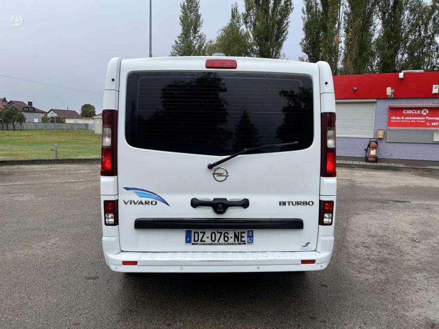 Balts Opel Vivaro 2016 Tauragė, ar dzinēja tilpumu 1.60 L un nobraukumu 346 tūkst. km par 5600 €, foto 6 vietnē AUTOMOTO.COM.LV