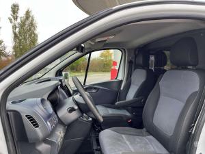 Balts Opel Vivaro 2016 Tauragė, ar dzinēja tilpumu 1.60 L un nobraukumu 346 tūkst. km par 5600 €, foto 14 vietnē AUTOMOTO.COM.LV
