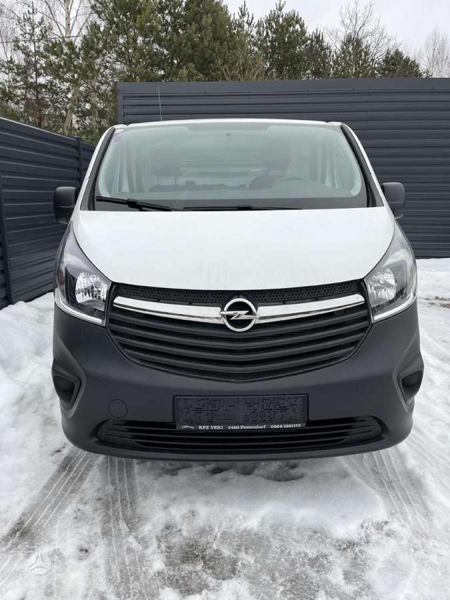 Balts Opel Vivaro 2017 Kauņa, ar dzinēja tilpumu 1.60 L un nobraukumu 104 tūkst. km par 8500 €, foto 3 vietnē AUTOMOTO.COM.LV