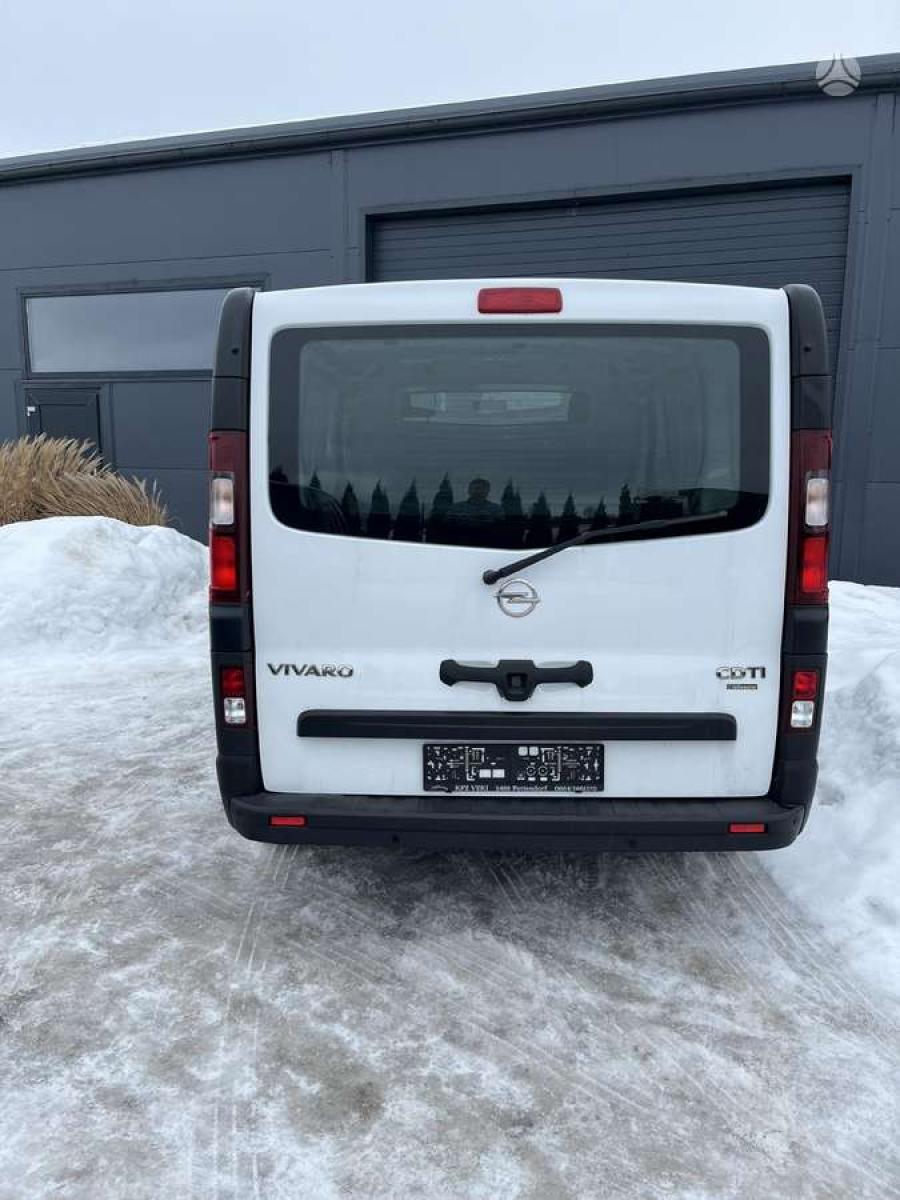 Balts Opel Vivaro 2017 Kauņa, ar dzinēja tilpumu 1.60 L un nobraukumu 104 tūkst. km par 8500 €, foto 6 vietnē AUTOMOTO.COM.LV