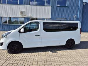 White Opel Vivaro 2017 in Panevezys, with an engine capacity of 1.60 L and mileage of 279 thousand km for 11750 €, photo 14 on AUTOMOTO.COM.LV