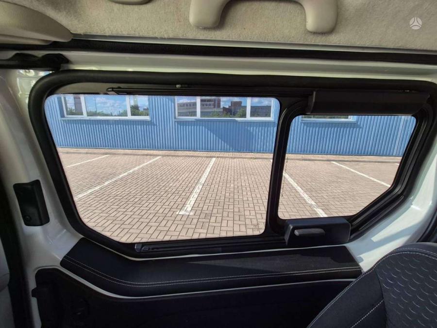 White Opel Vivaro 2017 in Panevezys, with an engine capacity of 1.60 L and mileage of 279 thousand km for 11750 €, photo 18 on AUTOMOTO.COM.LV