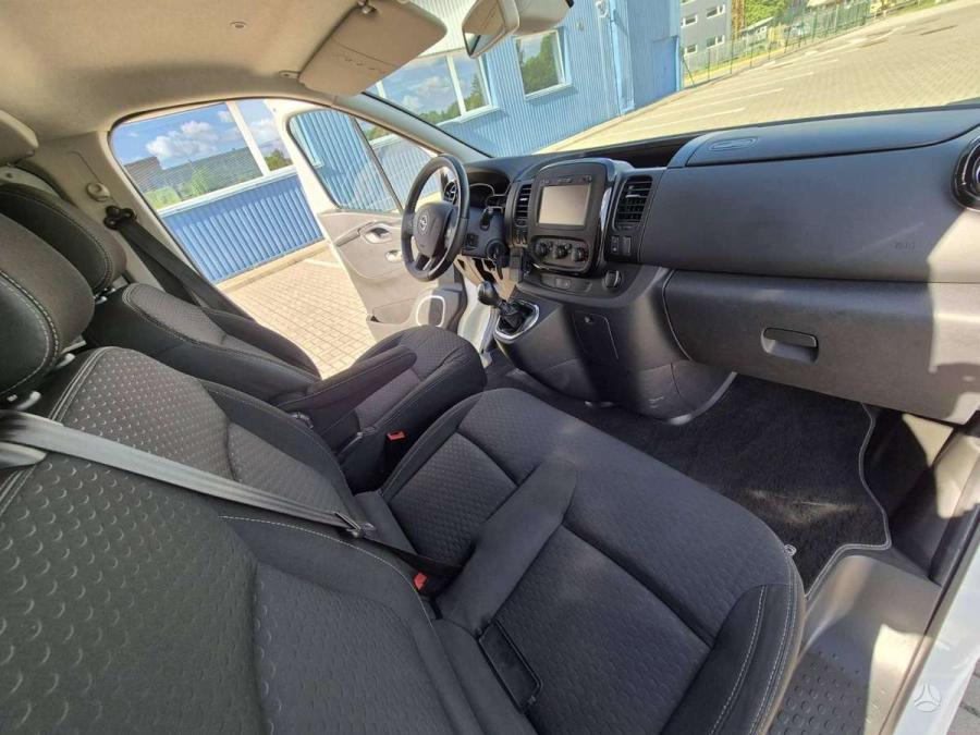 White Opel Vivaro 2017 in Panevezys, with an engine capacity of 1.60 L and mileage of 279 thousand km for 11750 €, photo 24 on AUTOMOTO.COM.LV