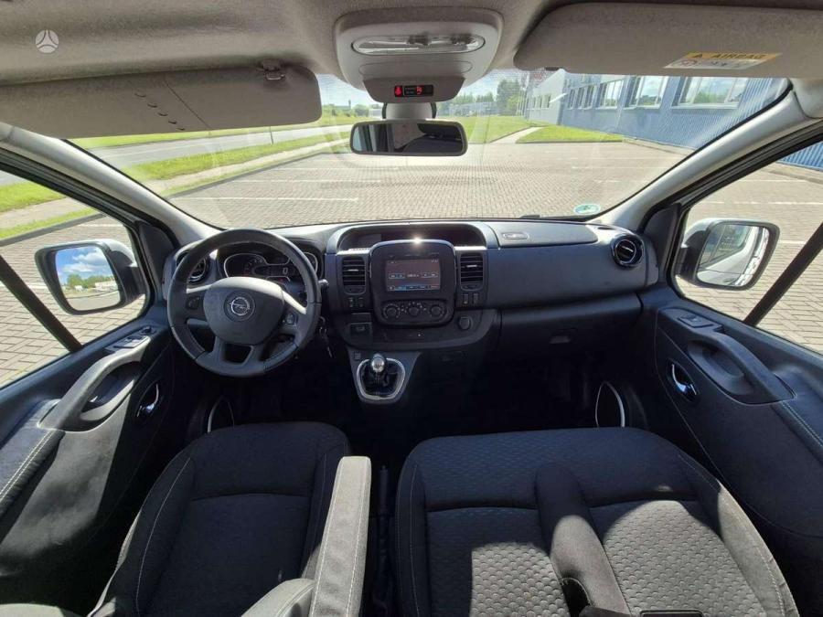White Opel Vivaro 2017 in Panevezys, with an engine capacity of 1.60 L and mileage of 279 thousand km for 11750 €, photo 29 on AUTOMOTO.COM.LV