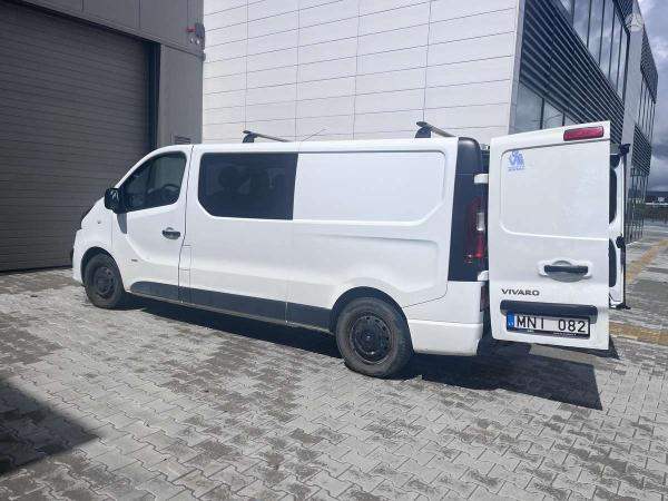 Balts Opel Vivaro 2017 Klaipėda, ar dzinēja tilpumu 1.60 L un nobraukumu 240 tūkst. km par 4900 €, foto 4 vietnē AUTOMOTO.COM.LV