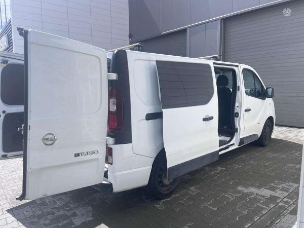 Balts Opel Vivaro 2017 Klaipėda, ar dzinēja tilpumu 1.60 L un nobraukumu 240 tūkst. km par 4900 €, foto 9 vietnē AUTOMOTO.COM.LV