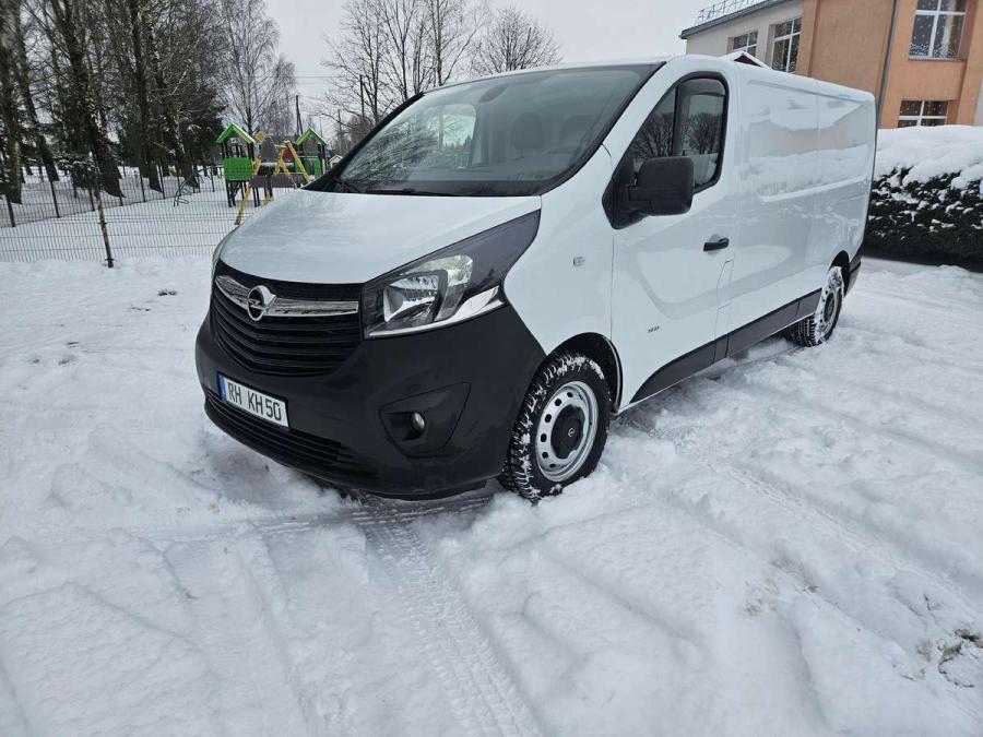 Balts Opel Vivaro 2018 Raseiniai, ar dzinēja tilpumu 1.60 L un nobraukumu 227 tūkst. km par 7450 €, foto 1 vietnē AUTOMOTO.COM.LV