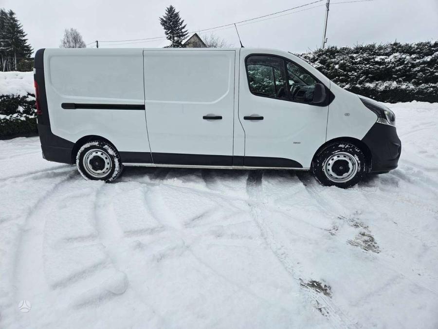 Balts Opel Vivaro 2018 Raseiniai, ar dzinēja tilpumu 1.60 L un nobraukumu 227 tūkst. km par 7450 €, foto 4 vietnē AUTOMOTO.COM.LV