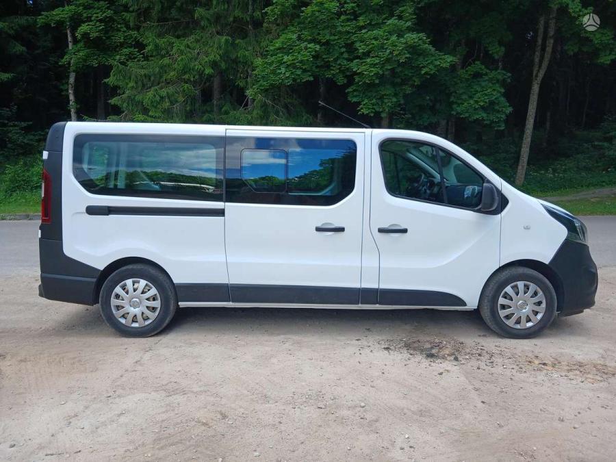 Balts Opel Vivaro 2018 Kelmė, ar dzinēja tilpumu 1.60 L un nobraukumu 363 tūkst. km par 9800 €, foto 4 vietnē AUTOMOTO.COM.LV