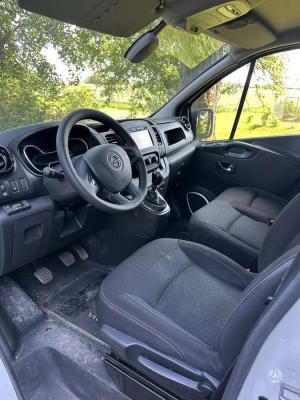 Balts Opel Vivaro 2018 Tauragė, ar dzinēja tilpumu 1.60 L un nobraukumu 165 tūkst. km par 7999 €, foto 19 vietnē AUTOMOTO.COM.LV