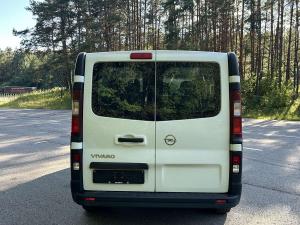 Balts Opel Vivaro 2018 Ukmergė, ar dzinēja tilpumu 1.56 L un nobraukumu 240 tūkst. km par 9450 €, foto 6 vietnē AUTOMOTO.COM.LV