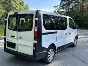 Balts Opel Vivaro 2018 Ukmergė, ar dzinēja tilpumu 1.56 L un nobraukumu 240 tūkst. km par 9450 €, foto 7 vietnē AUTOMOTO.COM.LV